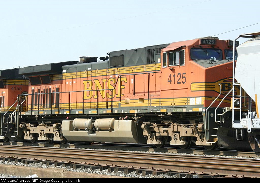 BNSF 4125